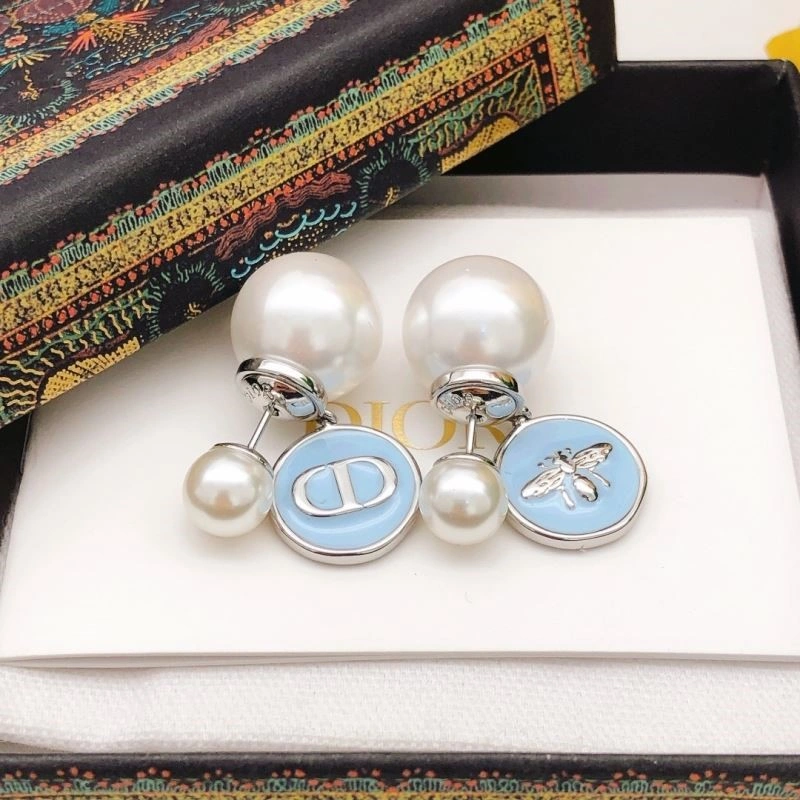 High fidelity Christian Dior Earrings