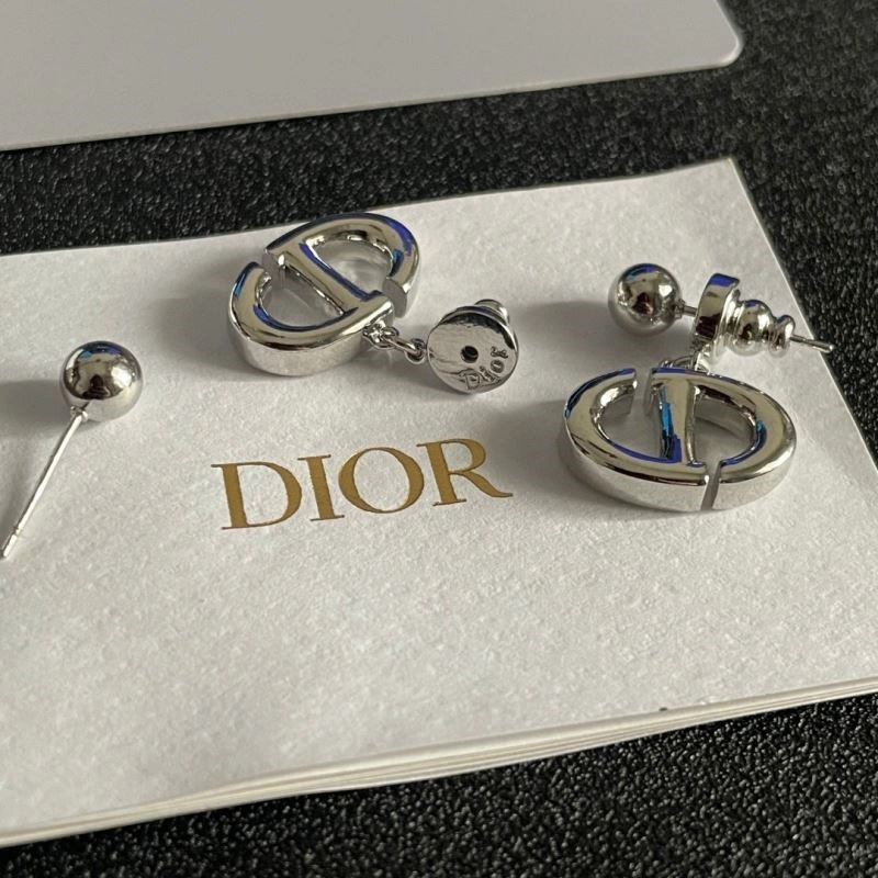 Value-priced Christian Dior Earrings