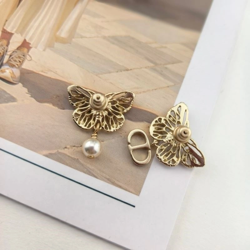 Reasonably priced Christian Dior Earrings