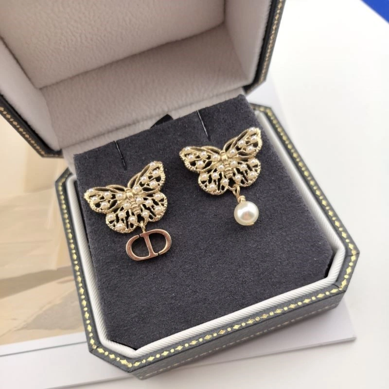 Reasonably priced Christian Dior Earrings
