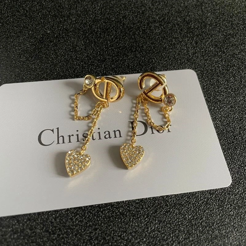 Accurate model Christian Dior Earrings