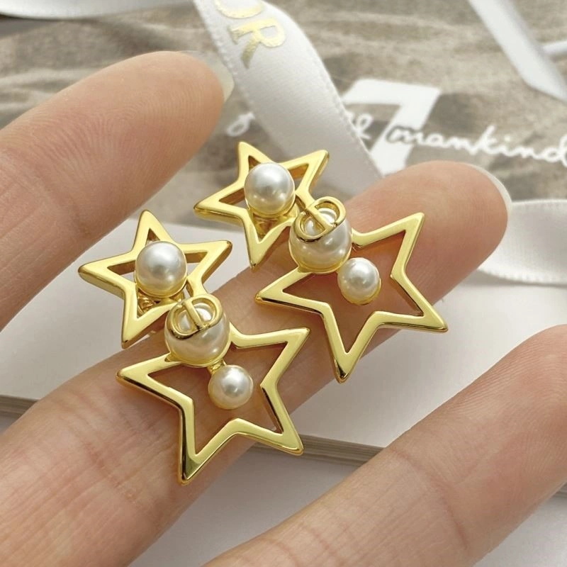 High fidelity Christian Dior Earrings