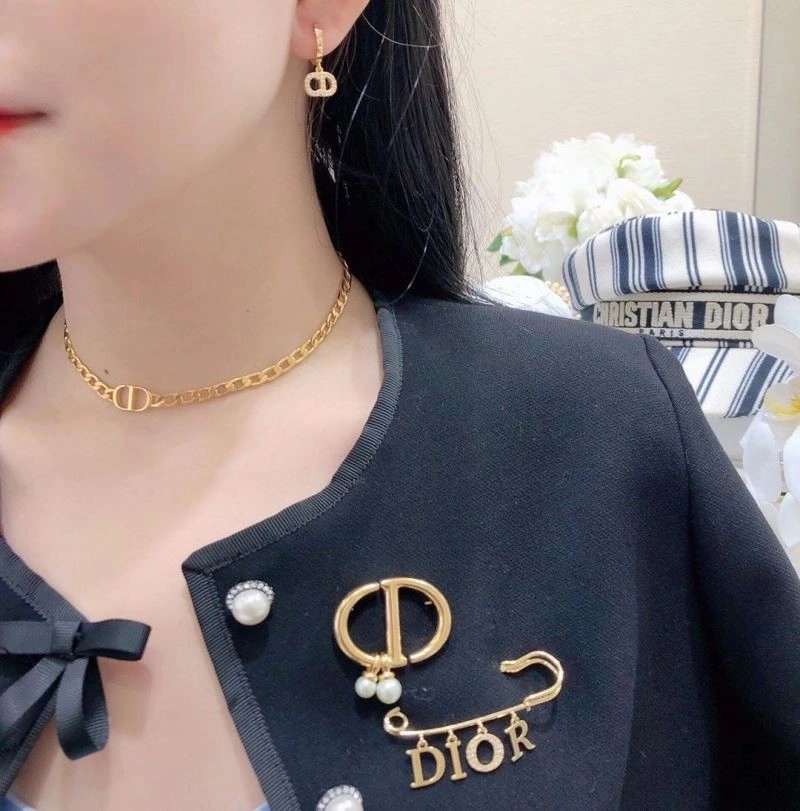 Discounted Christian Dior Earrings