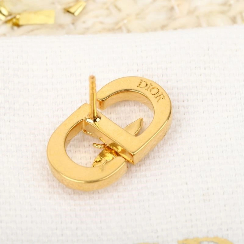 Indistinguishable Christian Dior Earrings
