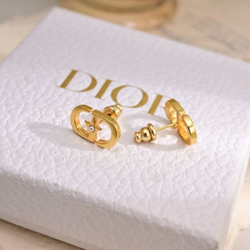 Indistinguishable Christian Dior Earrings