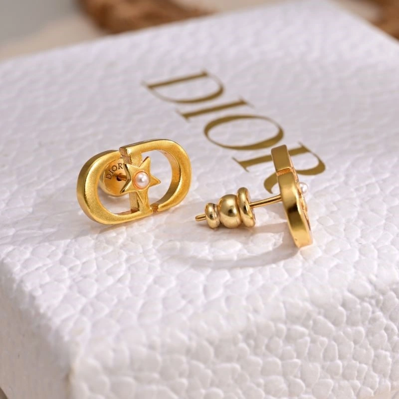 Indistinguishable Christian Dior Earrings