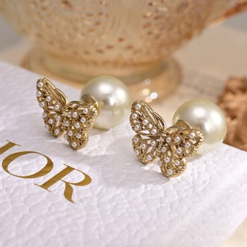 Discounted Christian Dior Earrings