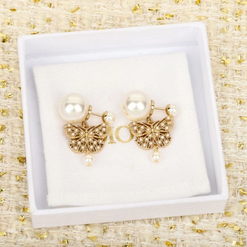 Low-cost Christian Dior Earrings