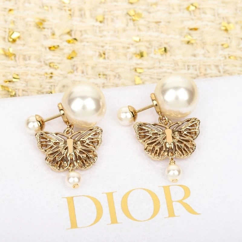 Low-cost Christian Dior Earrings