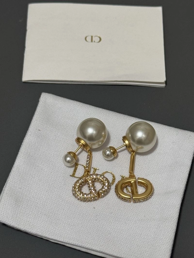 Reasonably priced Christian Dior Earrings