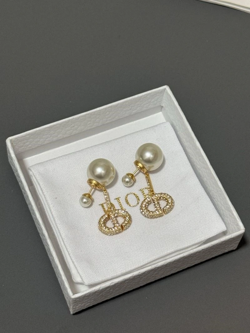 Reasonably priced Christian Dior Earrings