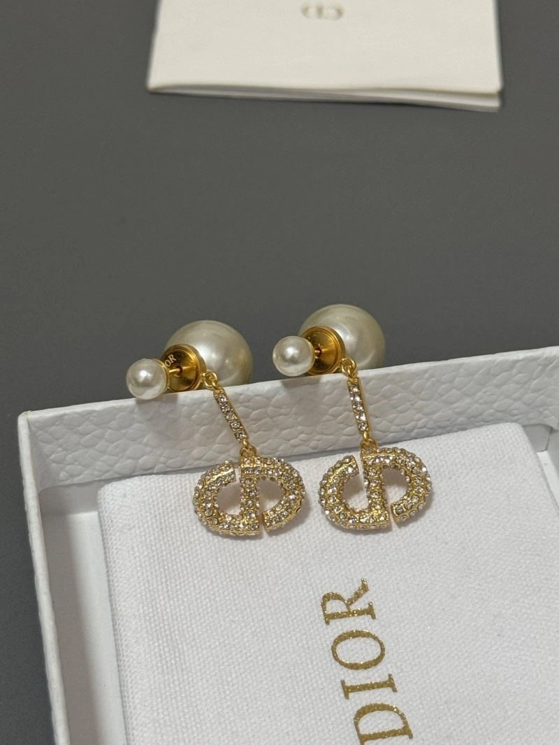 Reasonably priced Christian Dior Earrings