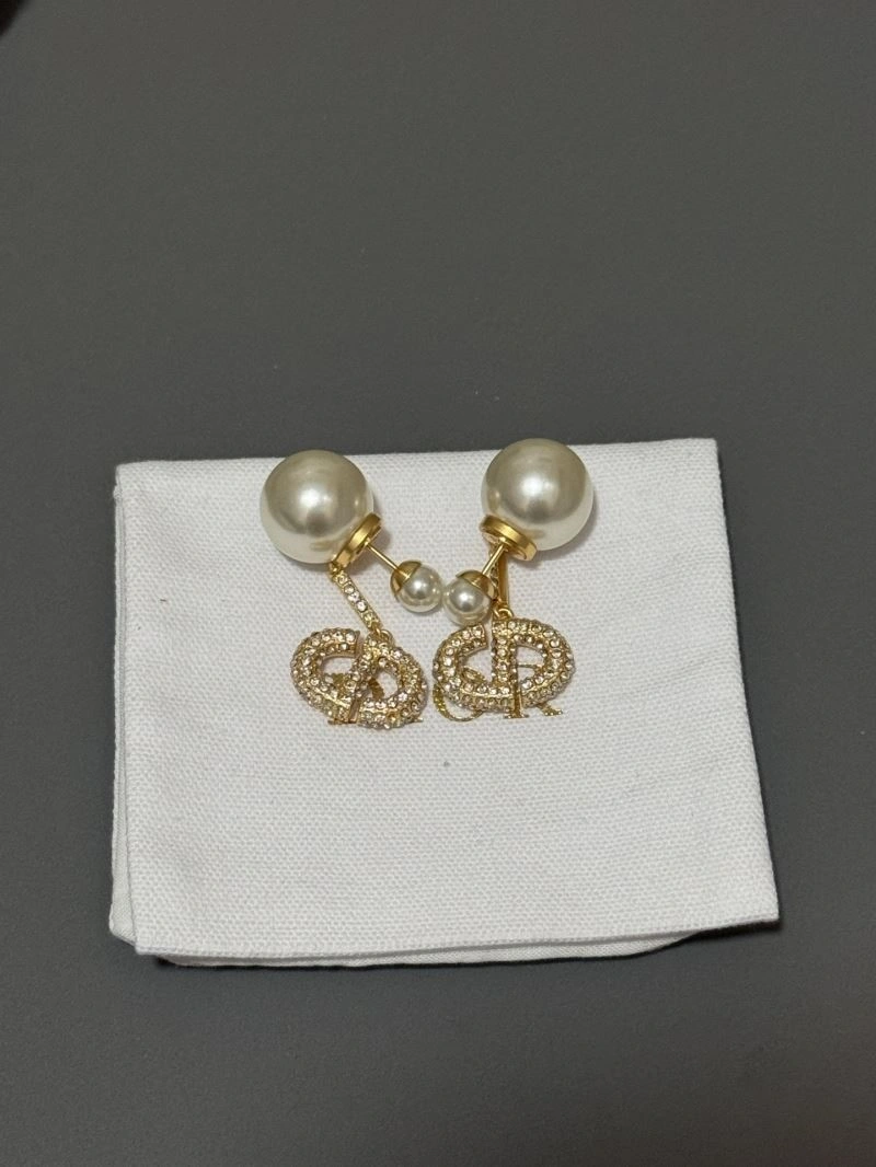 Reasonably priced Christian Dior Earrings