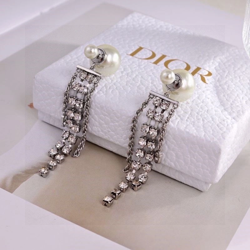 Economical Christian Dior Earrings