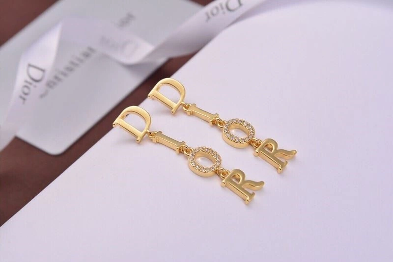 Bargain Christian Dior Earrings