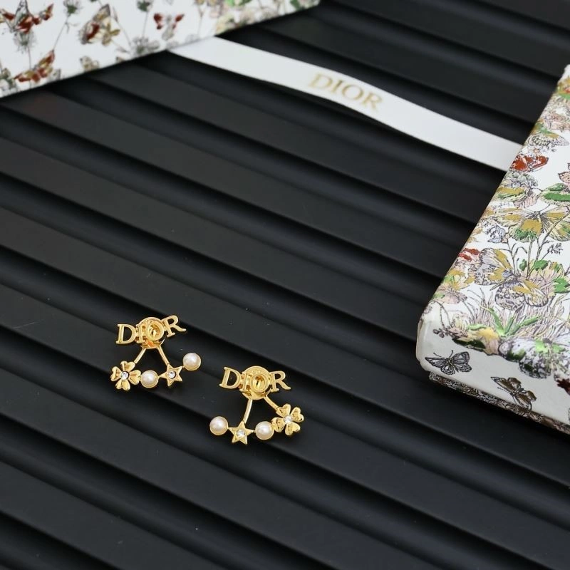 Discounted Christian Dior Earrings