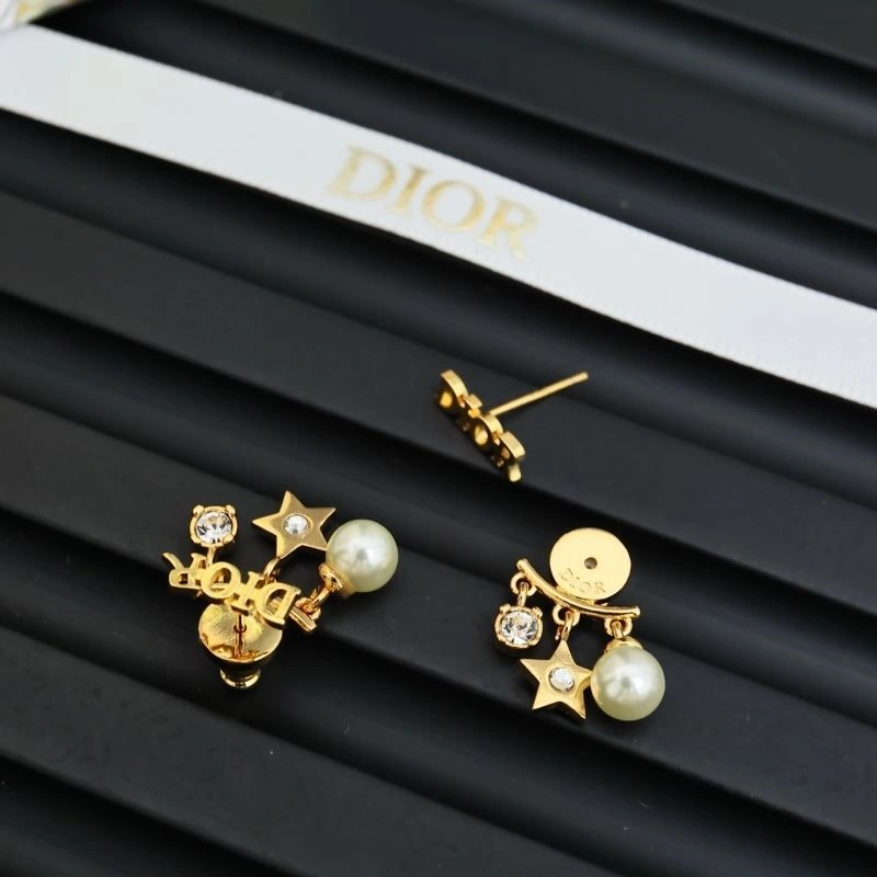 Bargain Christian Dior Earrings