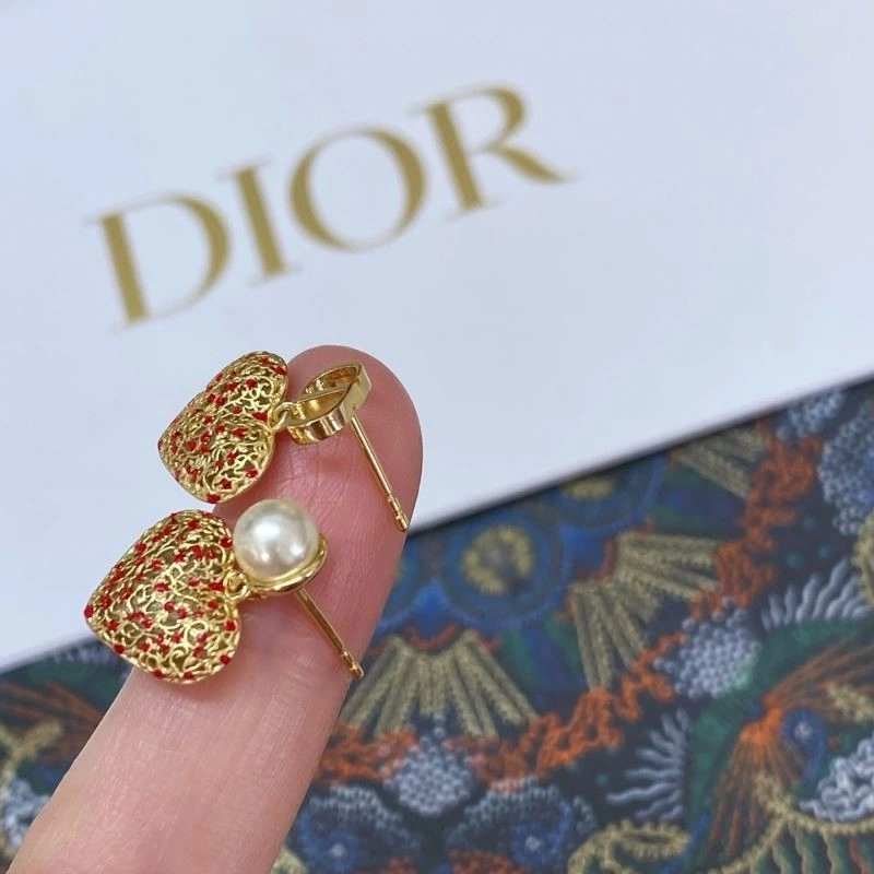 Low-cost Christian Dior Earrings