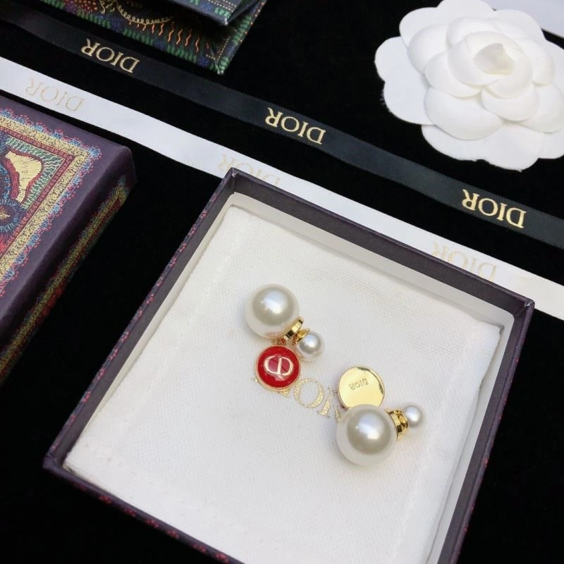 Economical Christian Dior Earrings
