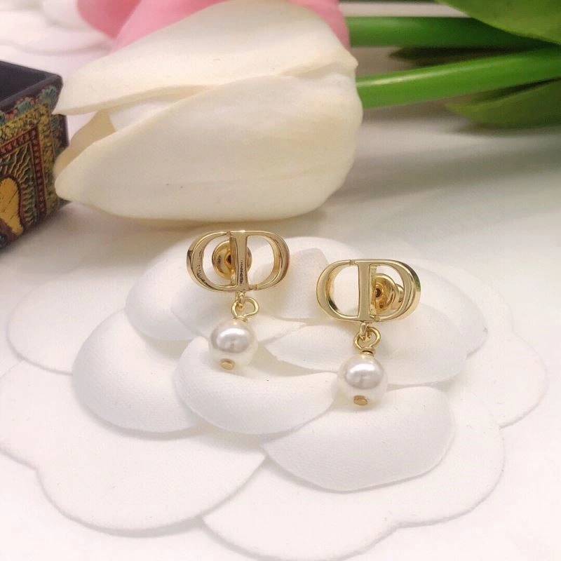 Discounted Christian Dior Earrings