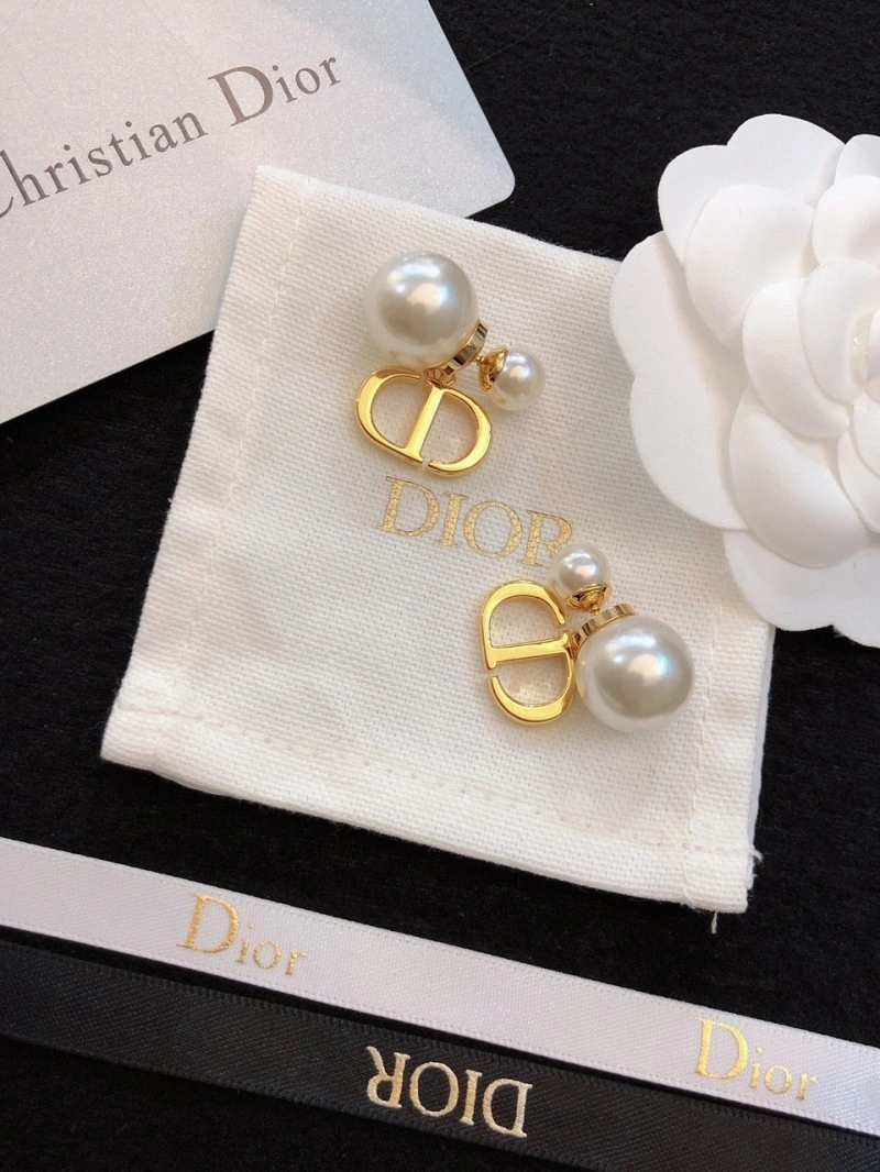 Discounted Christian Dior Earrings