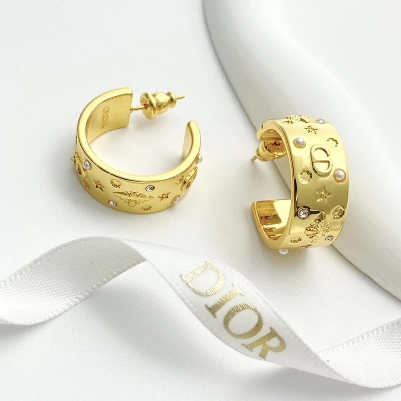 Legit Christian Dior Earrings