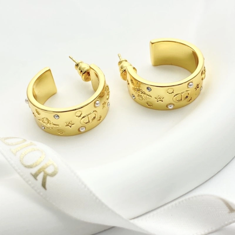 Legit Christian Dior Earrings