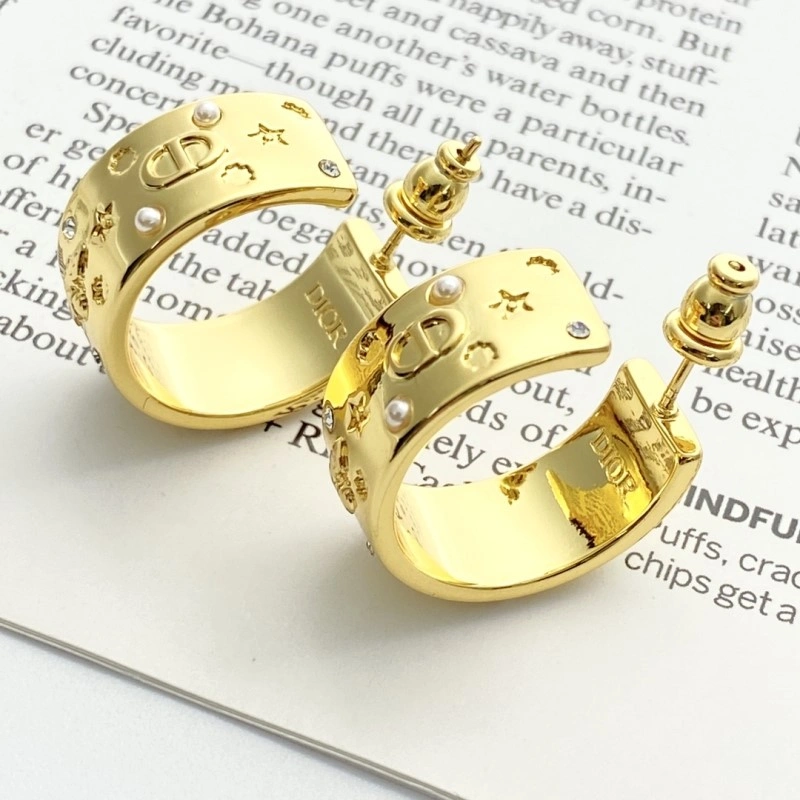 Legit Christian Dior Earrings