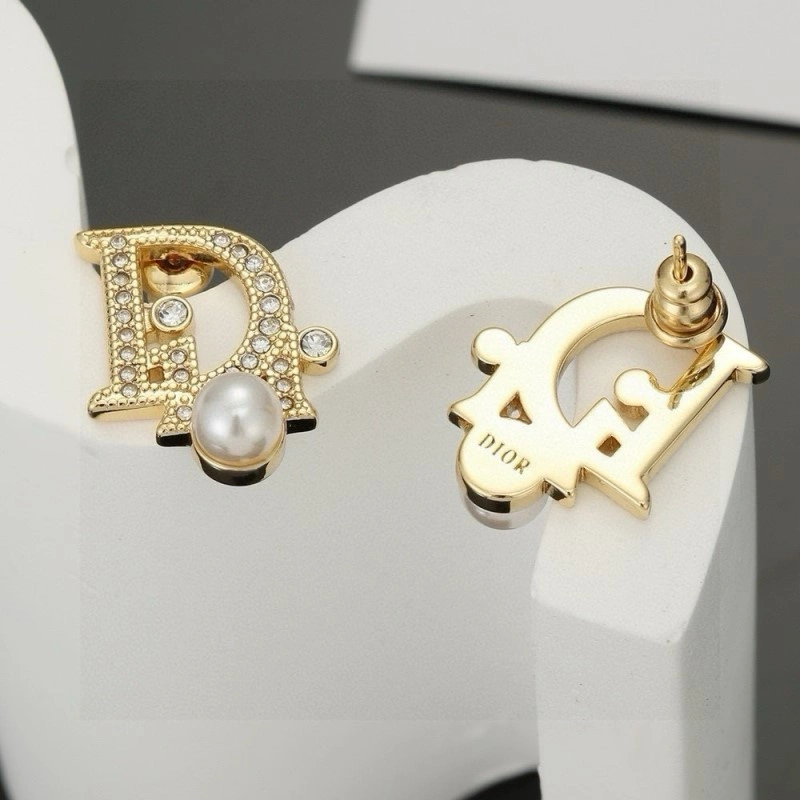 Bargain Christian Dior Earrings