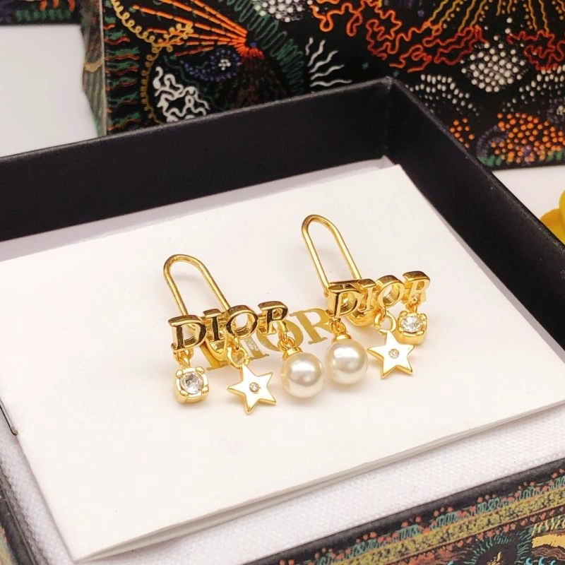 Legit Christian Dior Earrings