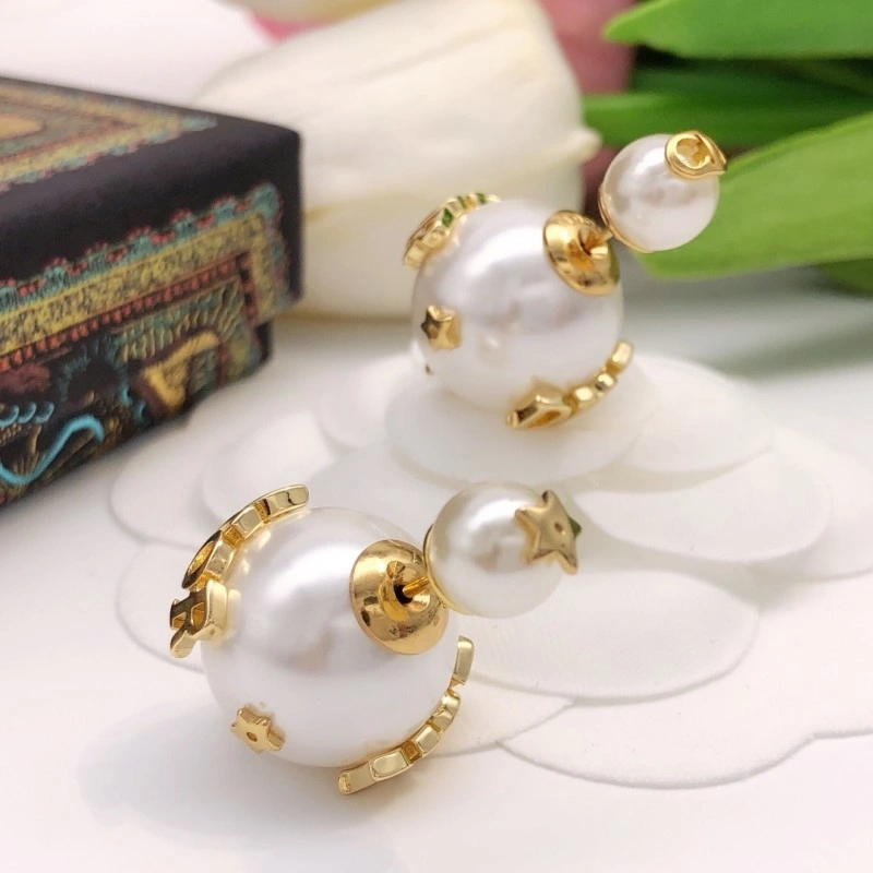 Low-cost Christian Dior Earrings