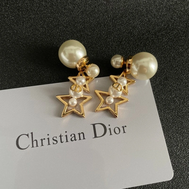 High fidelity Christian Dior Earrings