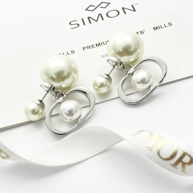 Indistinguishable Christian Dior Earrings