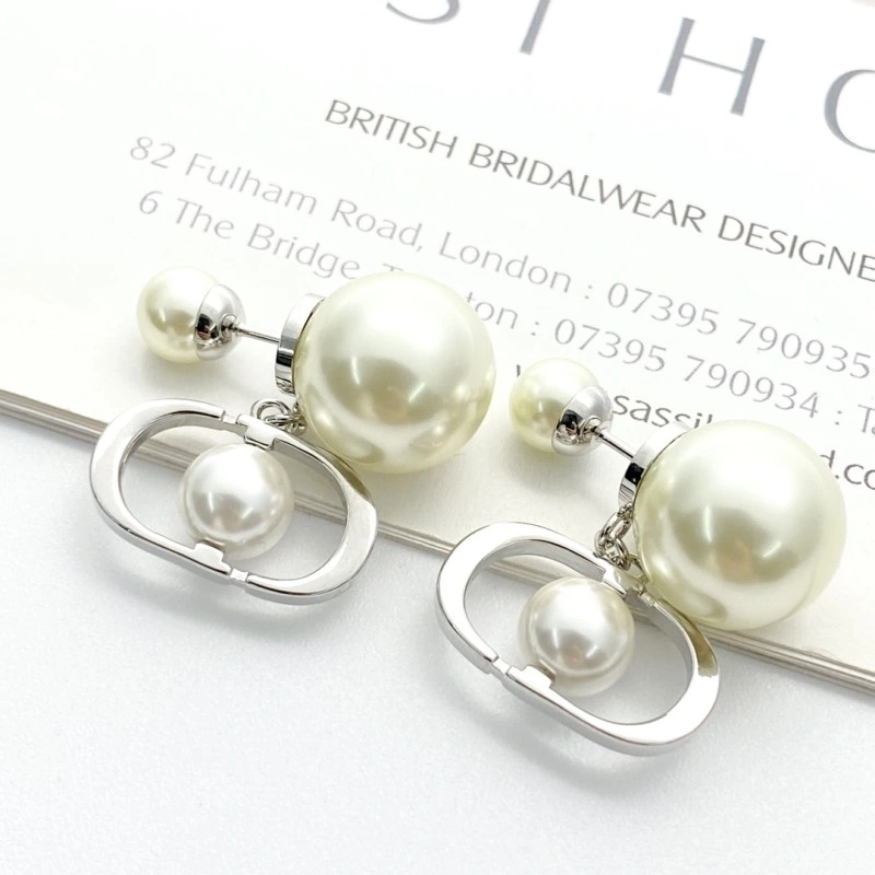 Indistinguishable Christian Dior Earrings