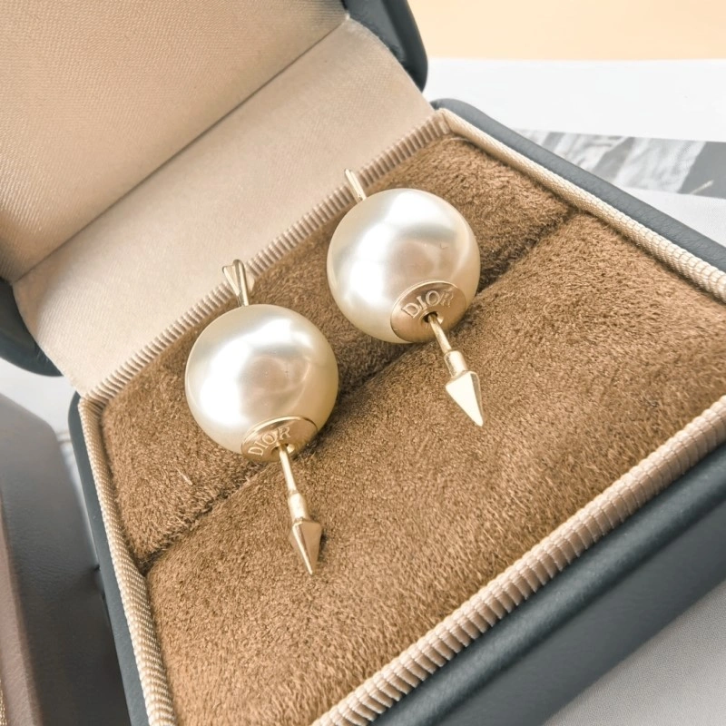 Reasonably priced Christian Dior Earrings
