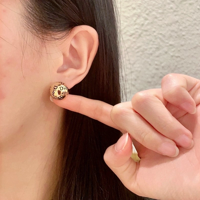 Discounted Christian Dior Earrings