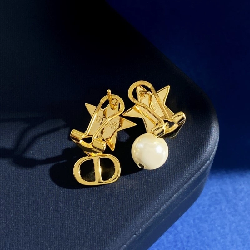 Indistinguishable Christian Dior Earrings