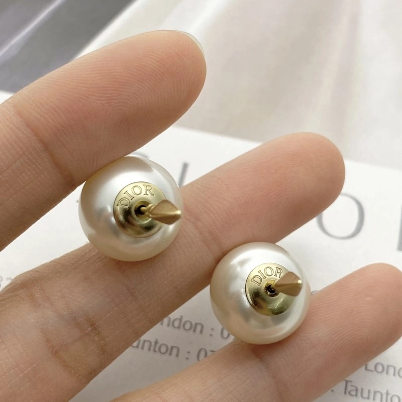 Brand-original Christian Dior Earrings