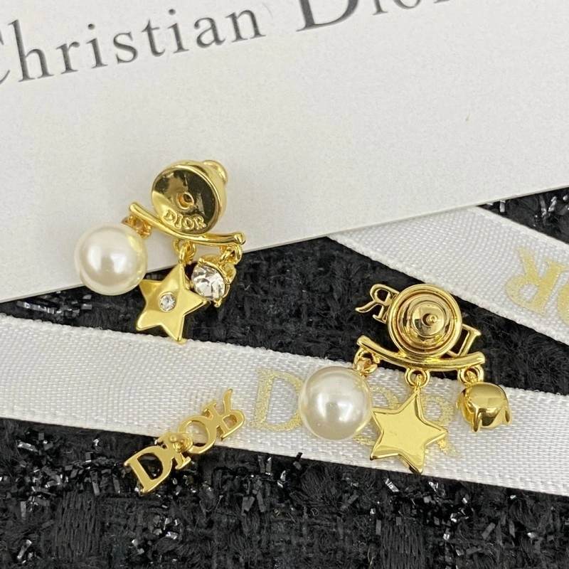 High fidelity Christian Dior Earrings