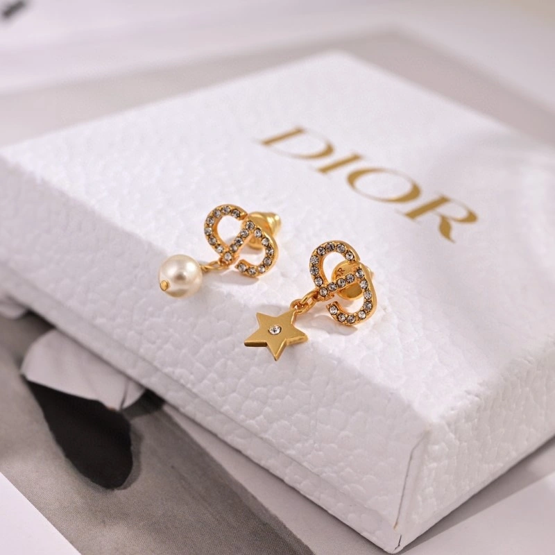 High fidelity Christian Dior Earrings