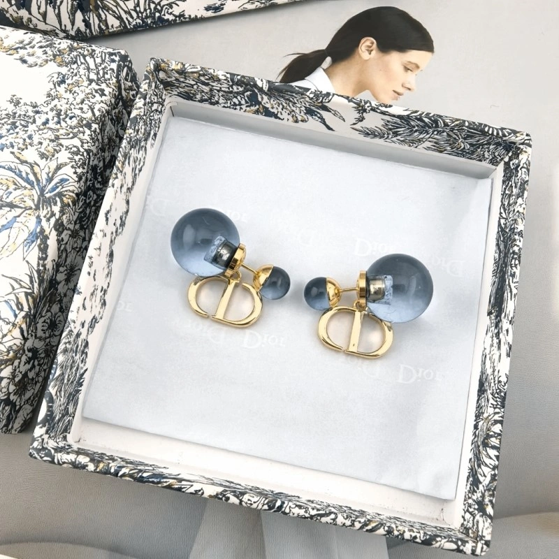 Discounted Christian Dior Earrings