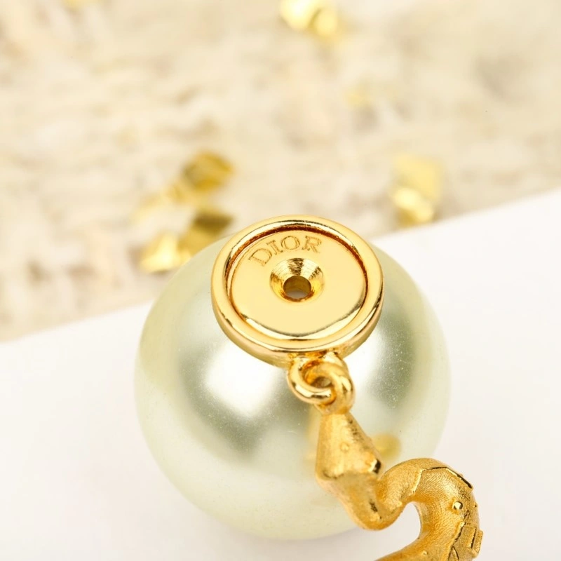 Top mirror Christian Dior Earrings