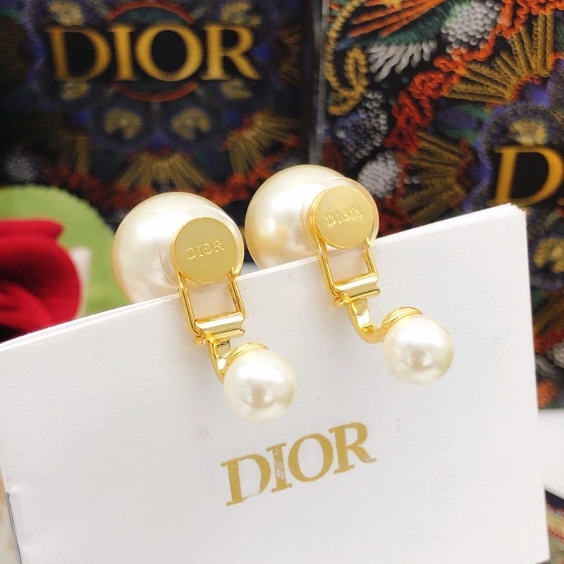 Legit Christian Dior Earrings