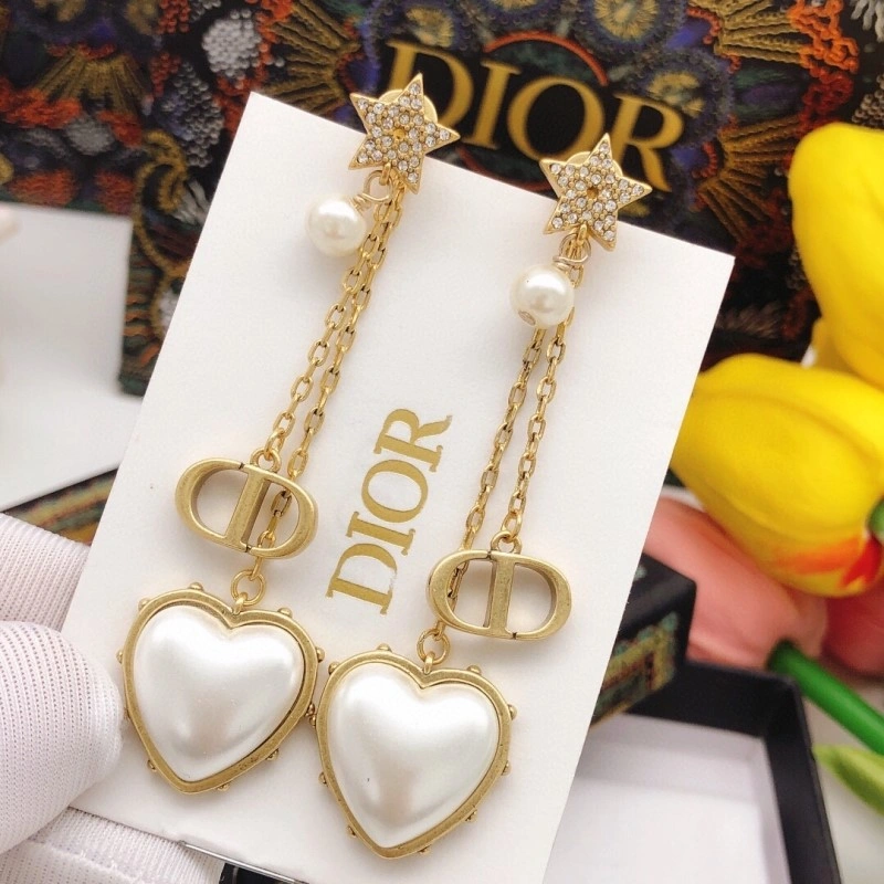 Top match Christian Dior Earrings