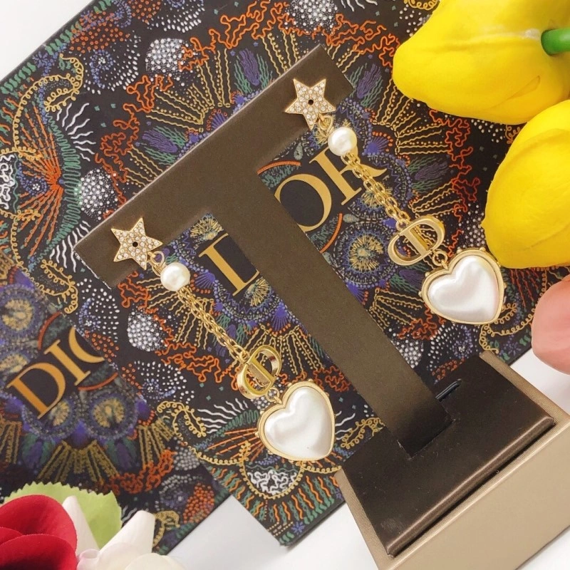 Top match Christian Dior Earrings