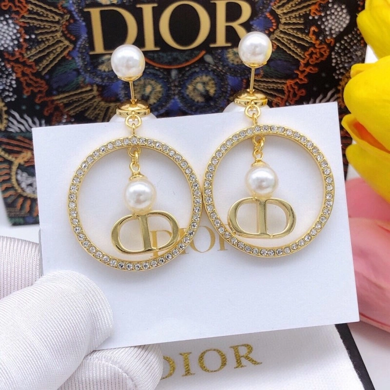 Value-priced Christian Dior Earrings