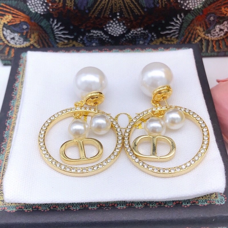 Value-priced Christian Dior Earrings