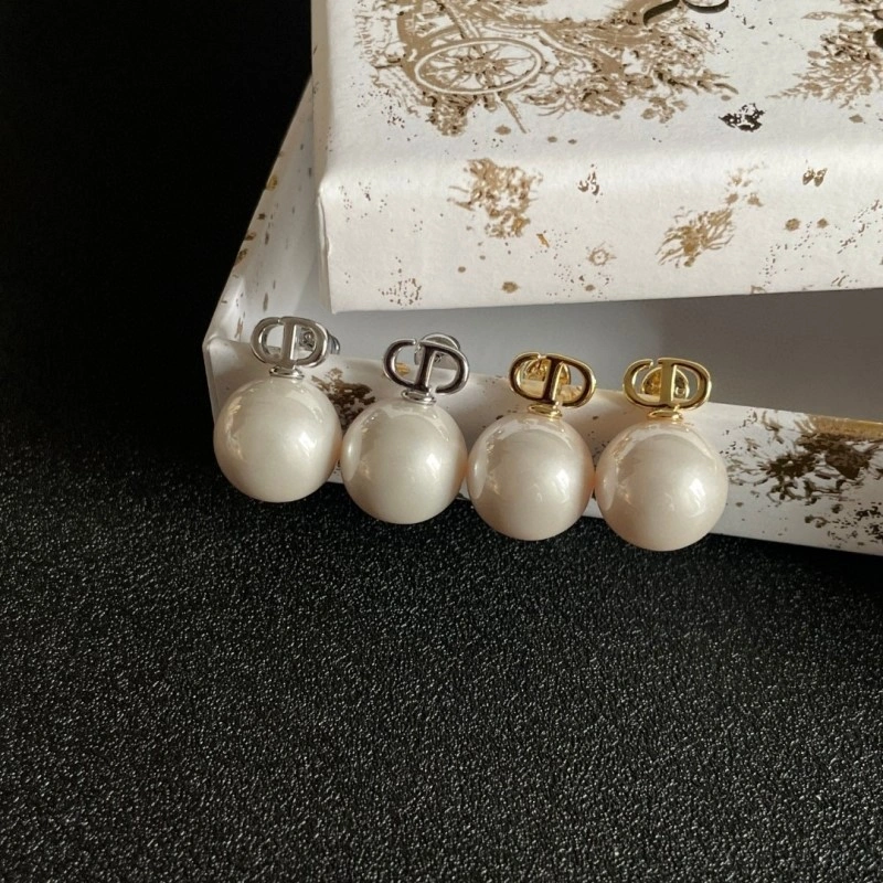 Economical Christian Dior Earrings