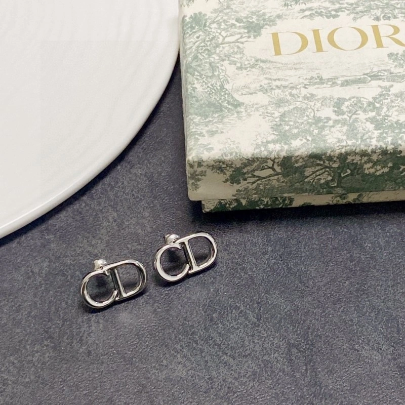Bargain Christian Dior Earrings