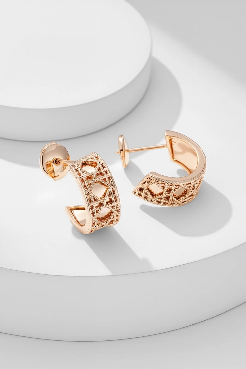 Low-cost Christian Dior Earrings